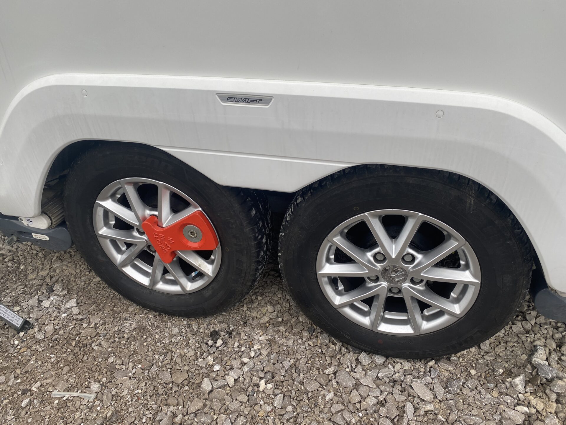 Caravan Chassis Service - Neil The Caravan Medic